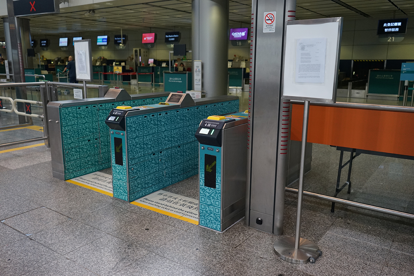 Gate to Airport Express, Central, 30 August 2019 | Hong Kong in Transition